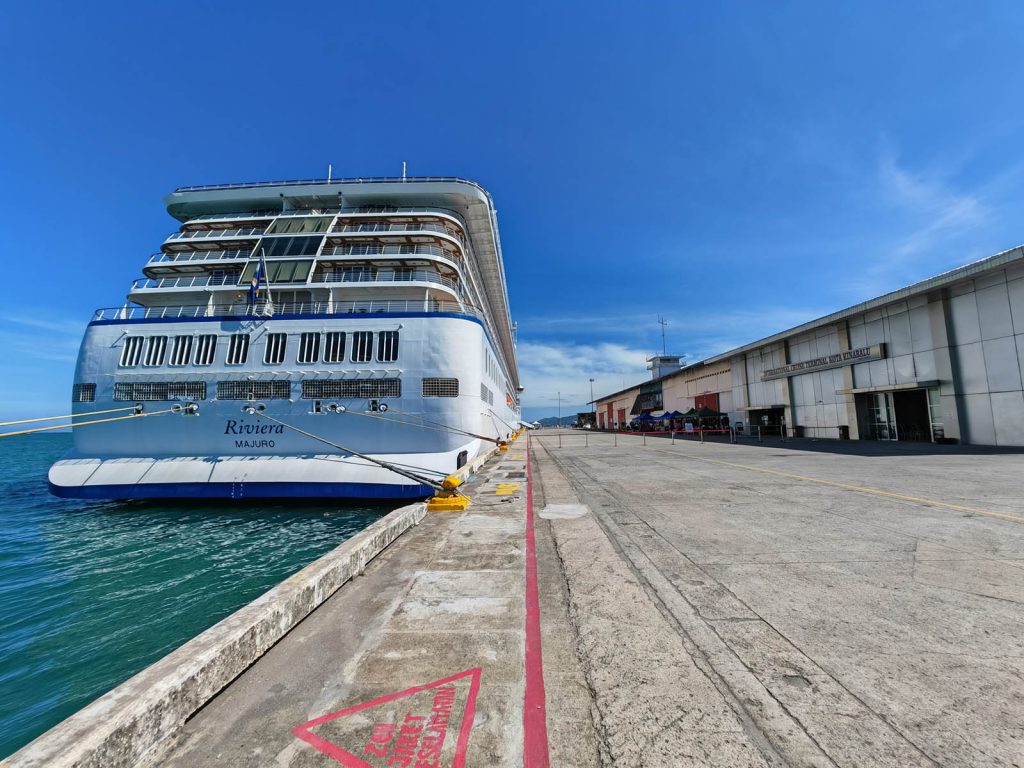 MV Riviera berth At Kota Kinabalu Port – Sabah Ports Sdn. Bhd.